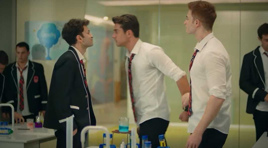 Avance semanal de 'Hermanos': "Soy tu hermano": Kaan deja en shock a Doruk